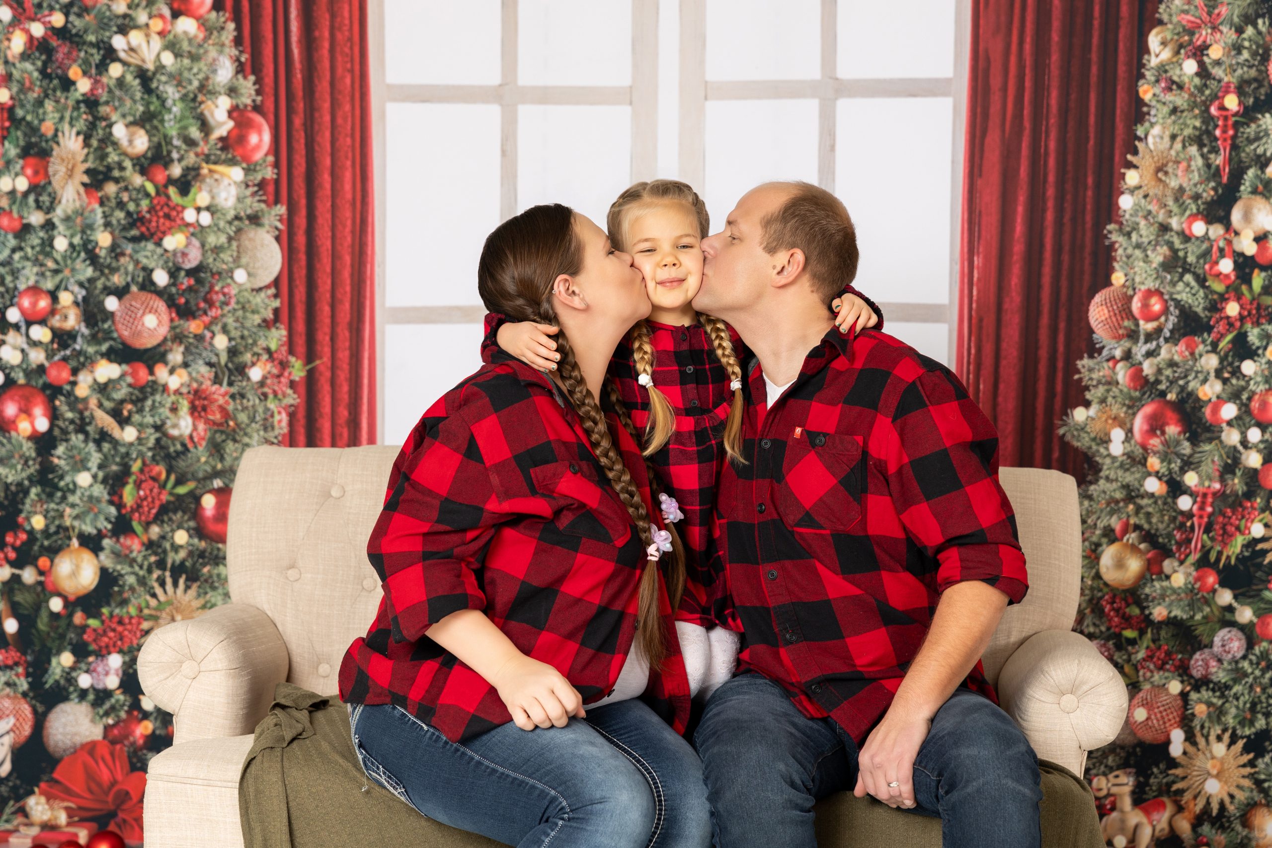 From Awkward to Amazing: Feel Natural in Front of Camera | Blog Anna Sam